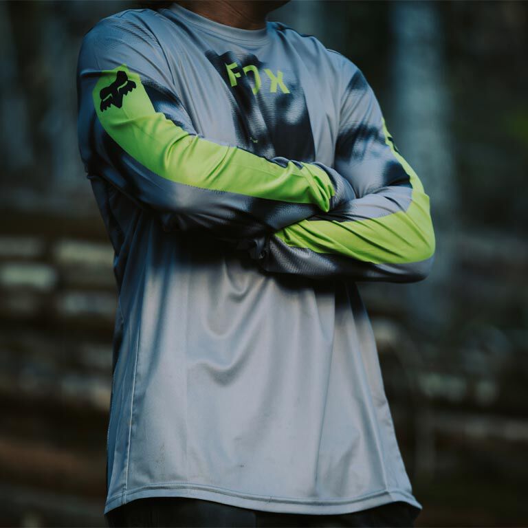 Fox Racing® France - Site Officiel - MX, VTT & Vêtements